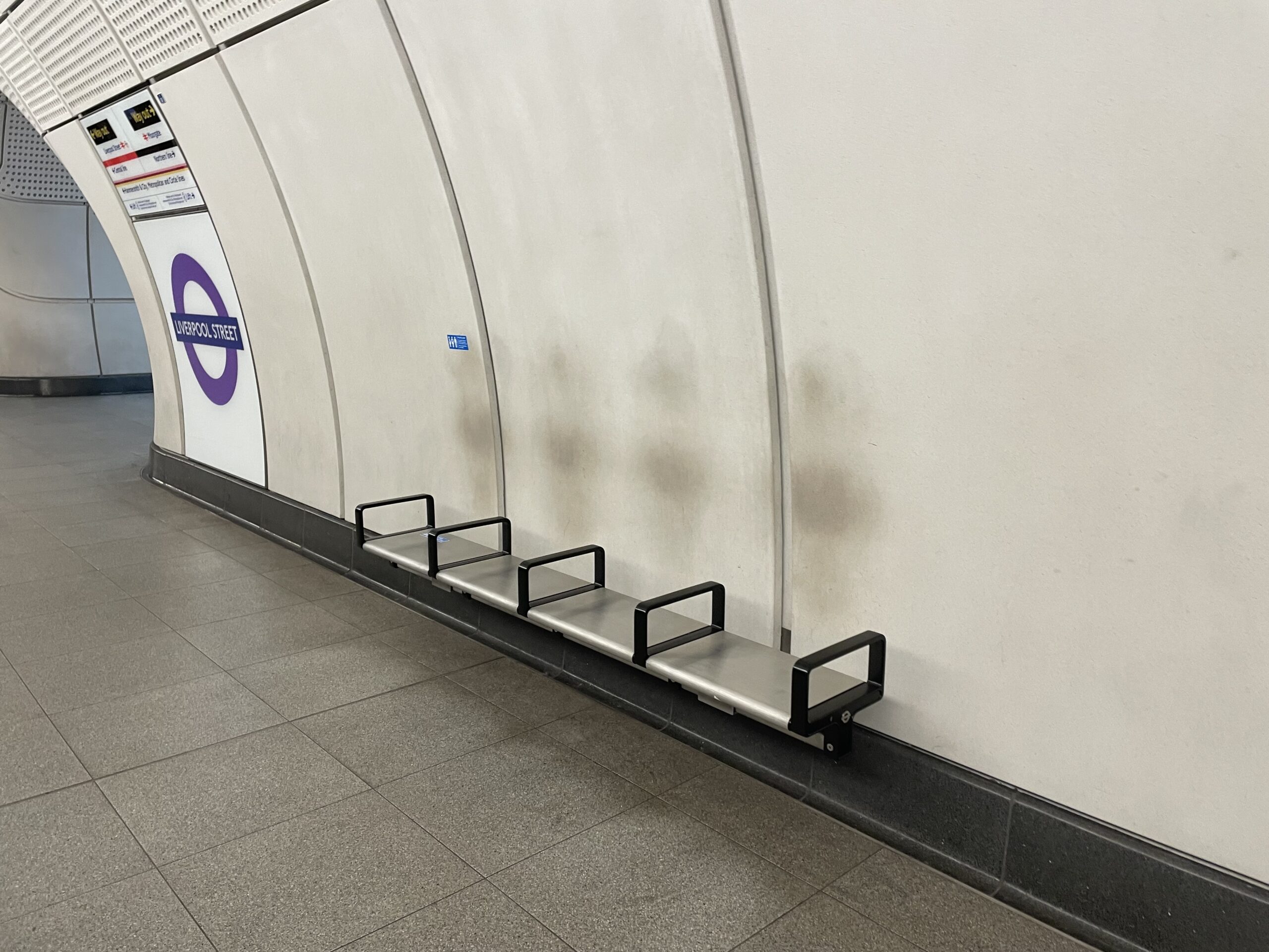 ‘Ghost marks' on the Elizabeth Line - EC1Echo